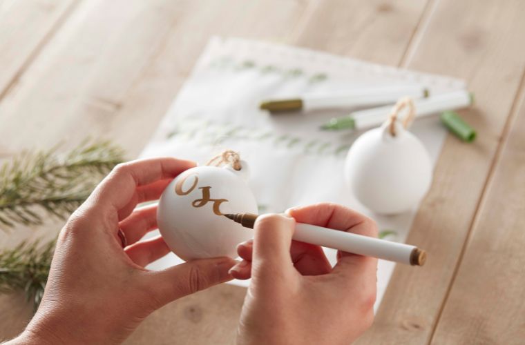 Hobbycraft reveals Christmas craft interior trends for 2022